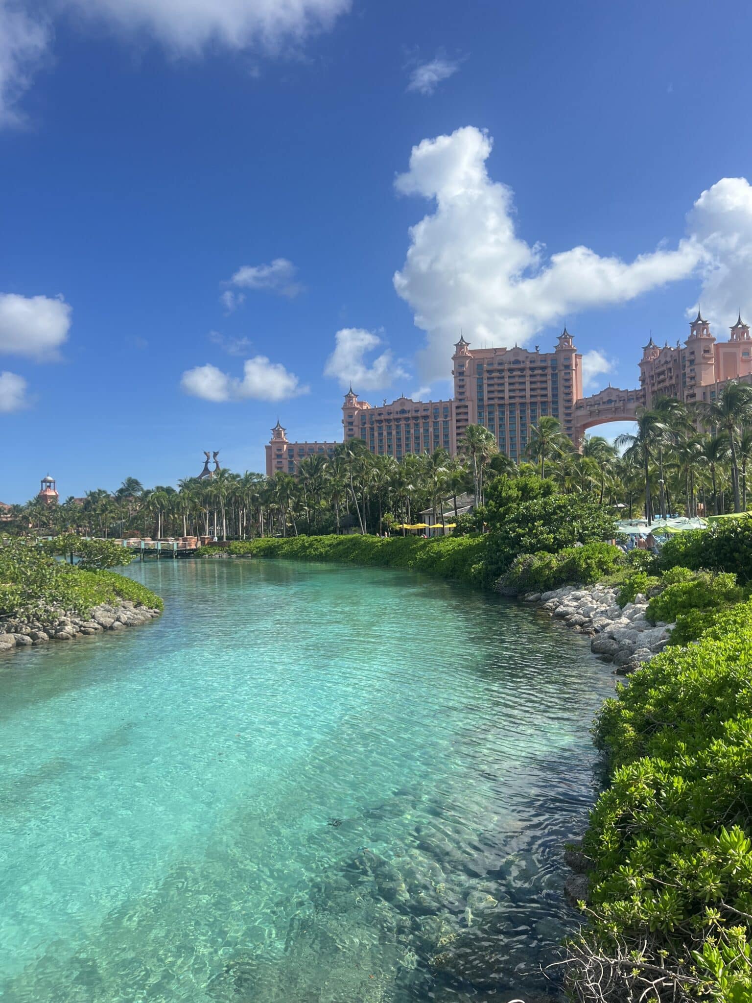 Exploring Atlantis Bahamas: A Comprehensive Guide to the Towers ...